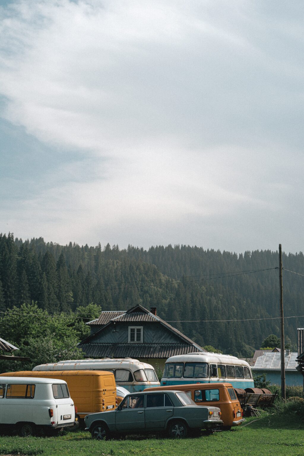 The Complete Rickshaw Guide: Features, Types, & Prices